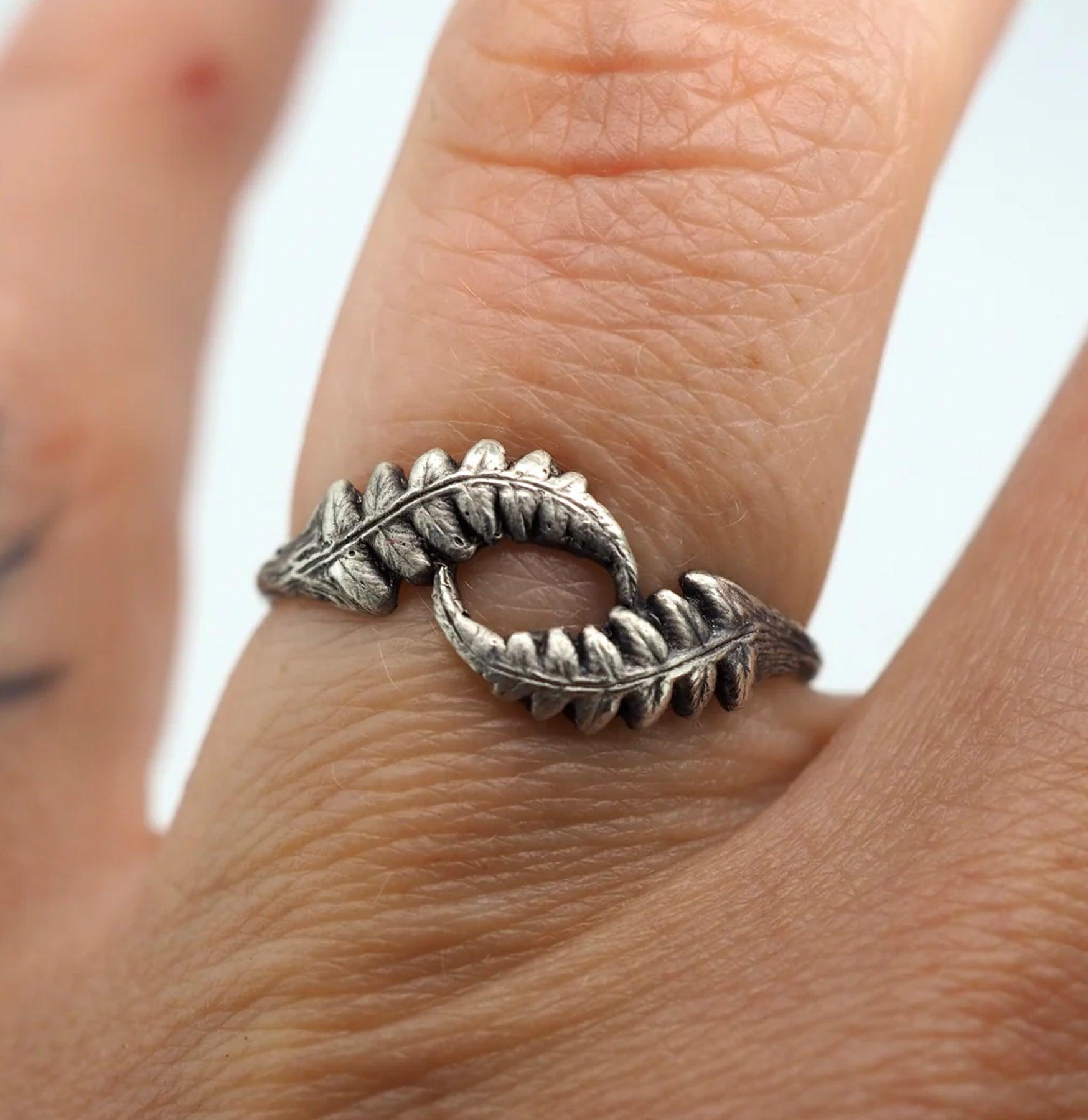 Fernfinity Ring – Paxton Gate